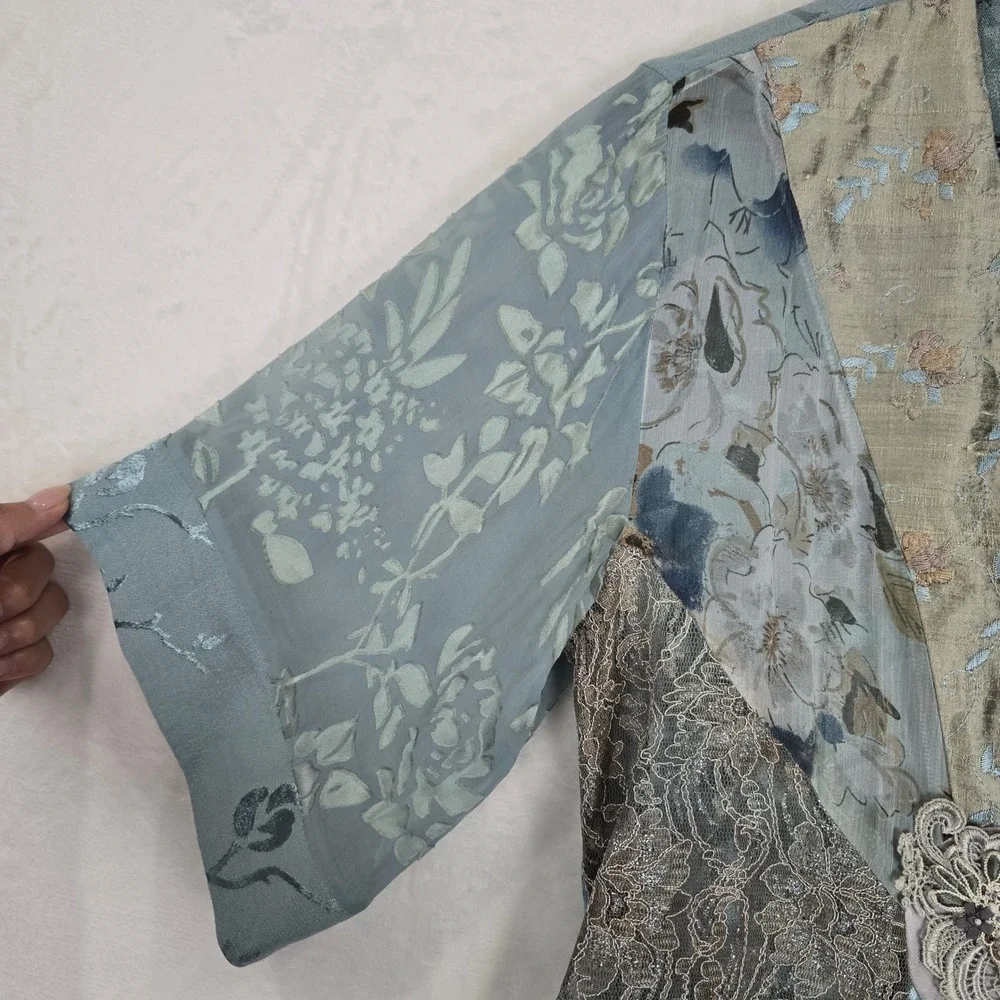 Spencer Alexis | Kimonos & Yukatas | Spencer Alexis Silk Blend Burnout ...